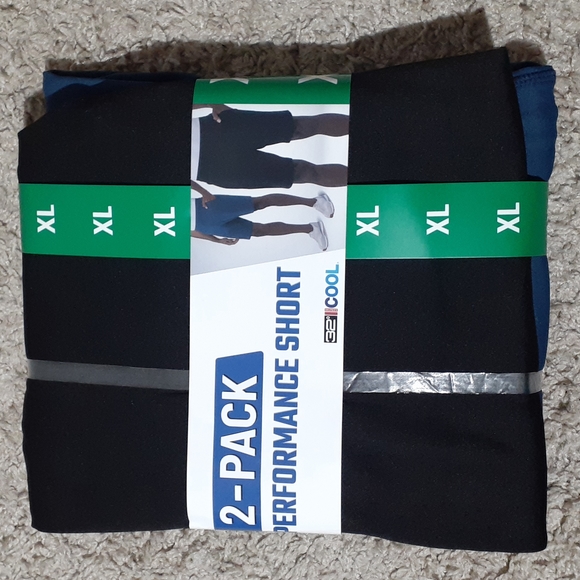 32 Degrees | Shorts | Nwt 32 Degrees Cool Performance Shorts 2 Pack ...
